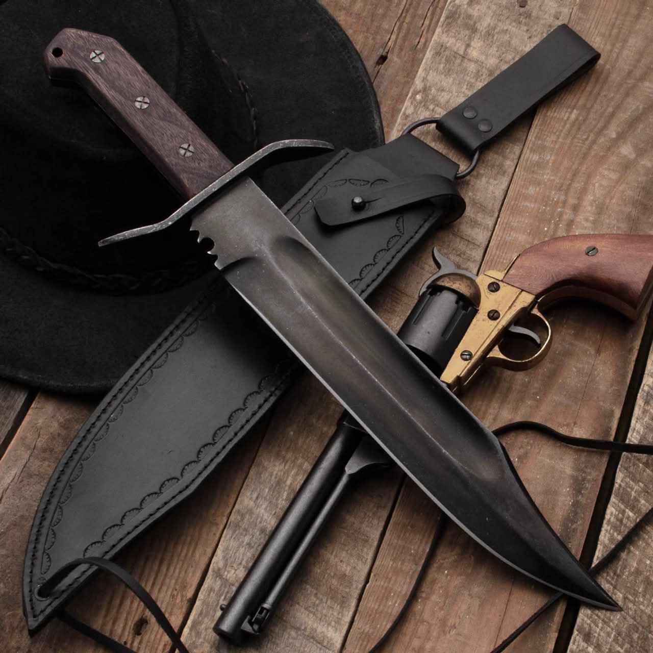 Tactical crocodile Dundee knife - New Forge Men